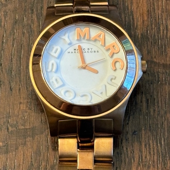 Marc By Marc Jacobs | Accessories | Marc By Marc Jacobs White Dial Rose ...